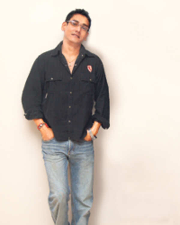 Sagnik made to wear shabby clothes | Hindi Movie News - Times of India