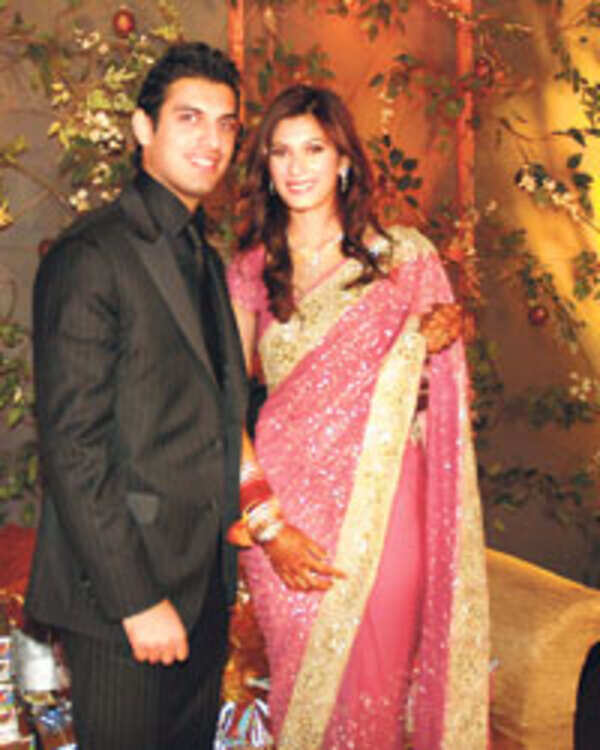 A shaadi & a party | Events Movie News - Times of India