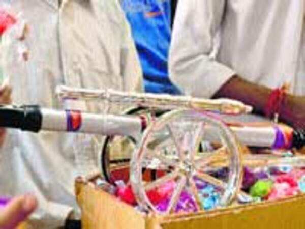 China guns for Holi market share too | Delhi News - Times of India