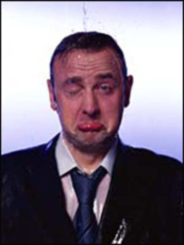Brit men make the saddest singles! - Times of India