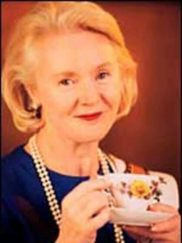 Drink tea for stronger bones - Times of India