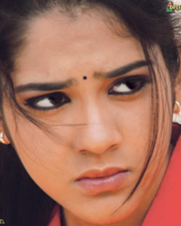 Sandhya set for round two | Hindi Movie News - Times of India