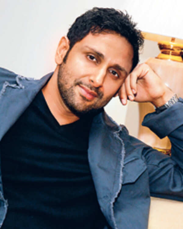 Who’s hitting on Parvin Dabbas.. | Hindi Movie News - Times of India