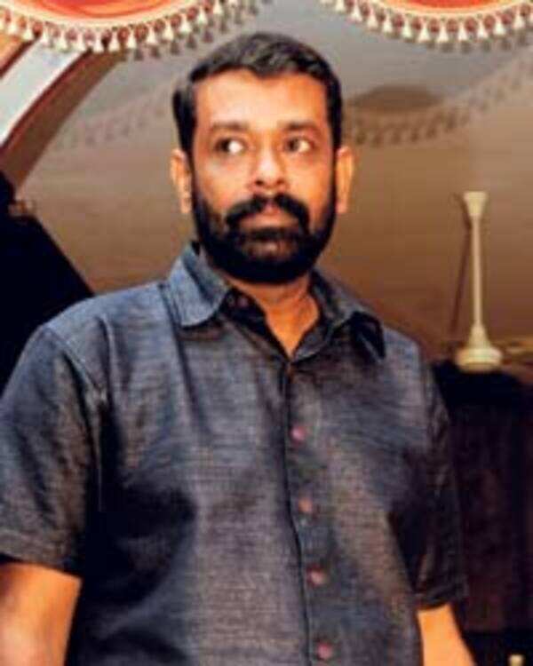 Vasanth to introduce new comers | Hindi Movie News - Times of India