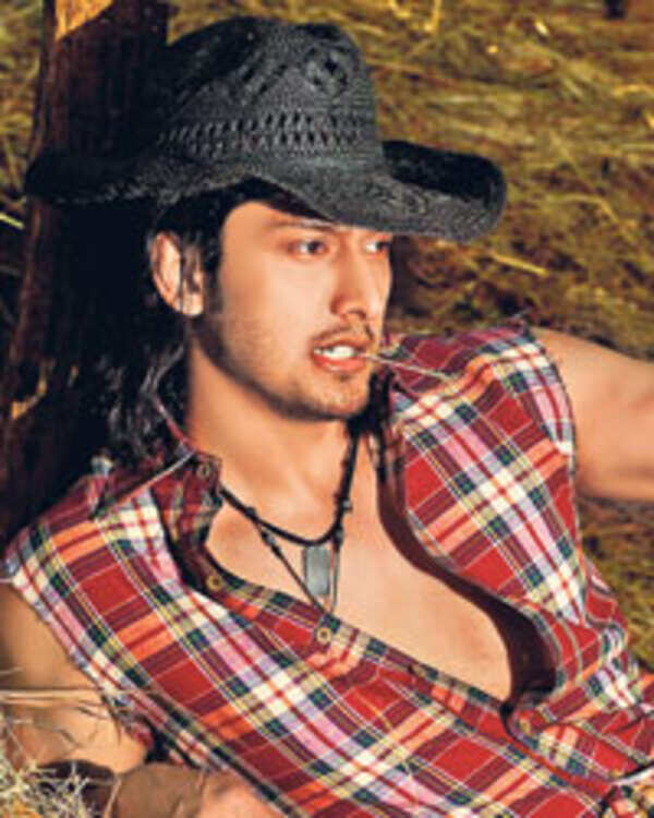 Khan he do it? | Hindi Movie News - Times of India