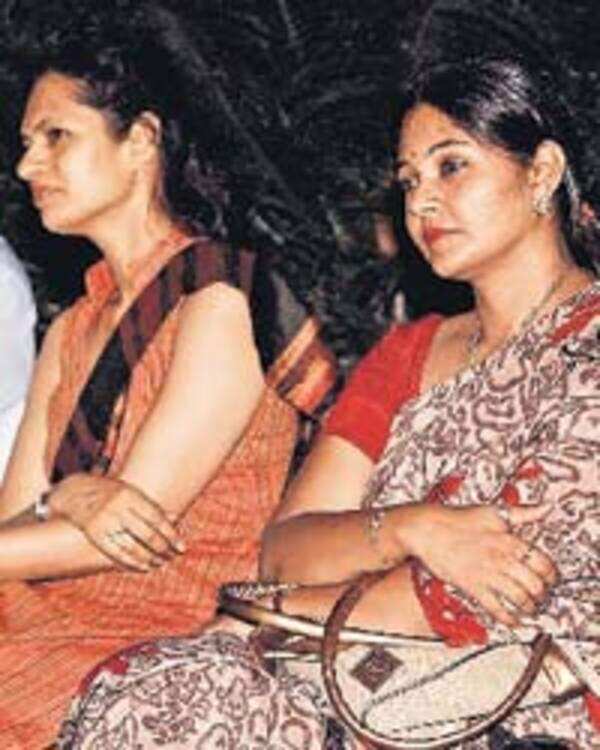 The legend performs | Events Movie News - Times of India