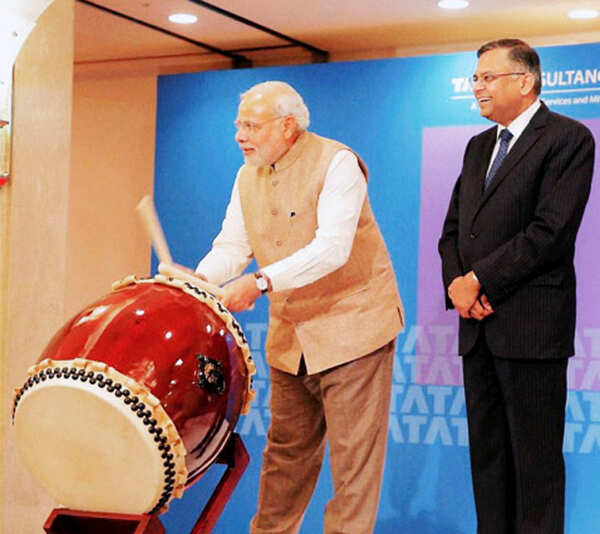 Rahul Gandhi says PM Modi plays drums in Japan as India reels under ...