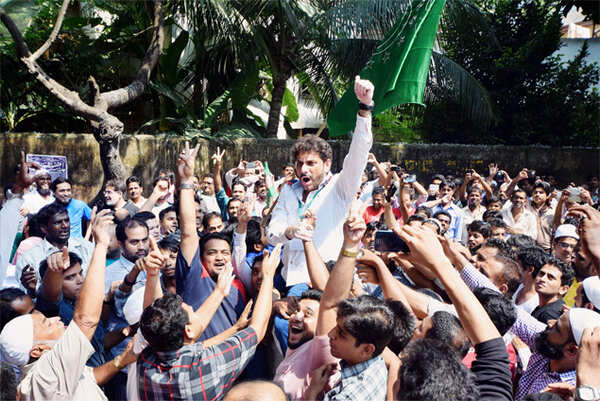 After Maharashtra show, MIM eyes UP Muslims | Lucknow News - Times of India