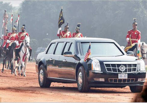 Obama holds talks with Modi on landmark India visit | India News ...