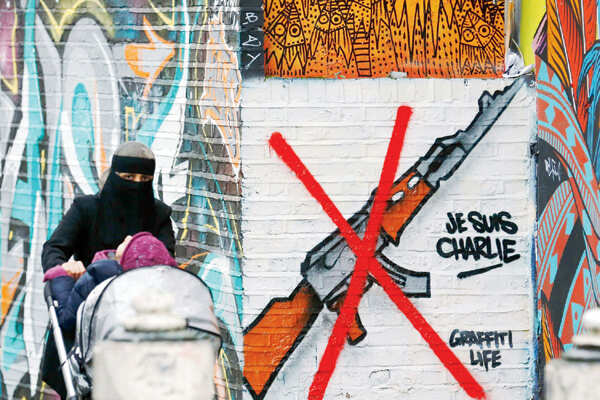 Hollywood stars, sportsmen are still saying ‘I am Charlie’ | English ...