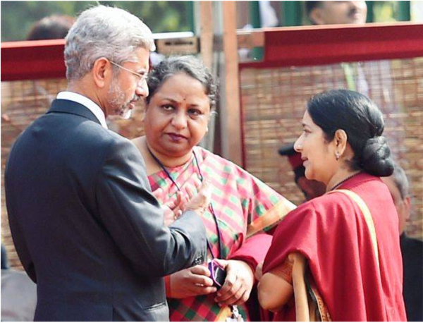 Jaishankar was Manmohan's first choice, but Sujatha was appointed by ...