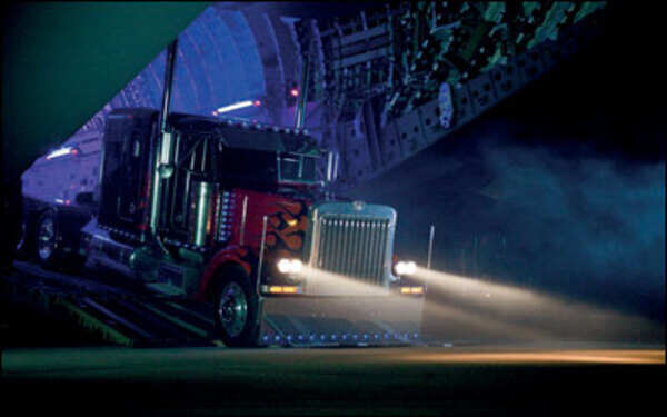 Transformers - Revenge Of The Fallen: Movie Preview | English Movie ...