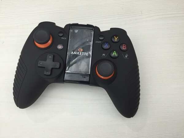Amkette Evo Gamepad review - Times of India