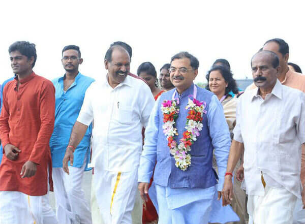 BJP MP Tarun Vijay felicitated for his contribution to Thirukkural ...