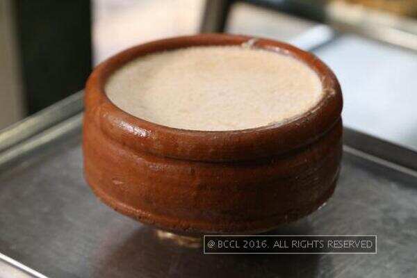 The best mishti doi shops in town - Times of India
