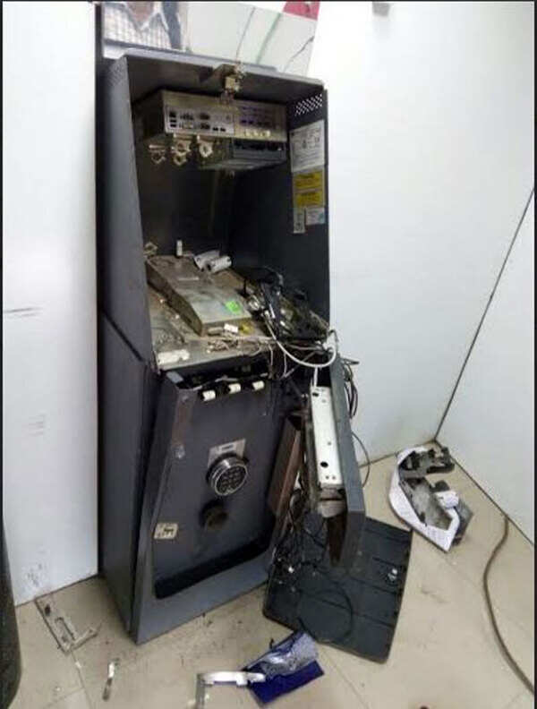 Man breaks ATM after failing to get salary, held near Mumbai | Mumbai ...