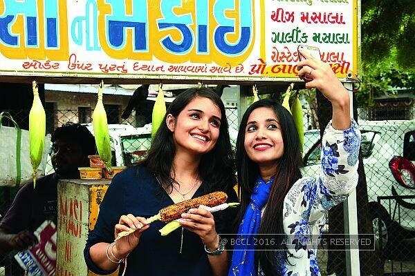 Muskabun: Tongue-ticklers that add to the monsoon magic | Ahmedabad ...