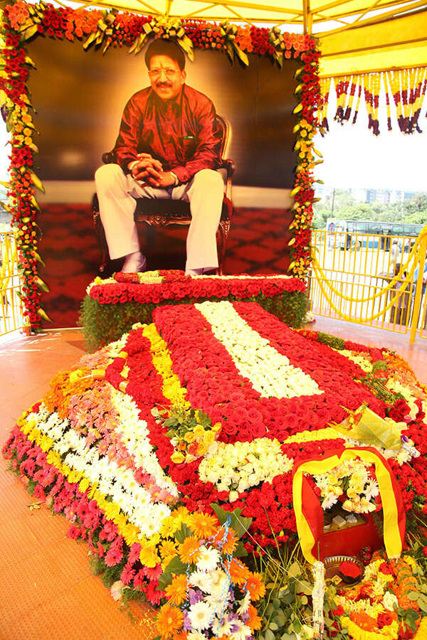 Vishnuvardhan Photos | Vishnuvardhan Images | Vishnuvardhan Pictures ...