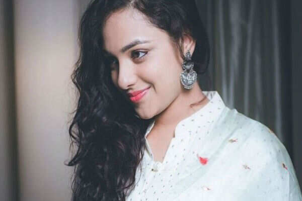 Kolly girls’ love for oxidised jewellery - Times of India