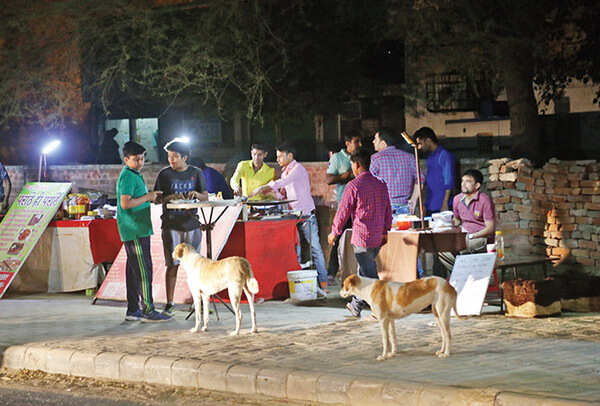 Plans to set up hawker zone in Sector 56 market in Gurgaon run into ...