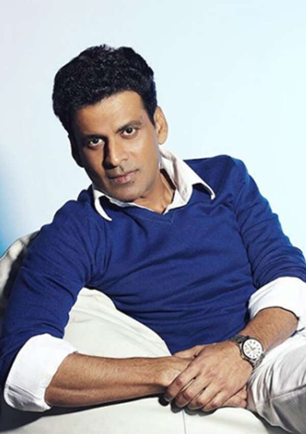 Despatch Movie Review: Manoj Bajpayee anchors and shines in this slow ...