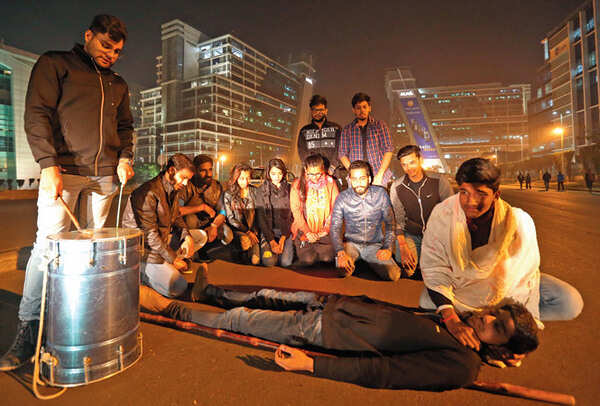 Govt-driven street plays teach Gurgaon a lesson or two | Gurgaon News ...