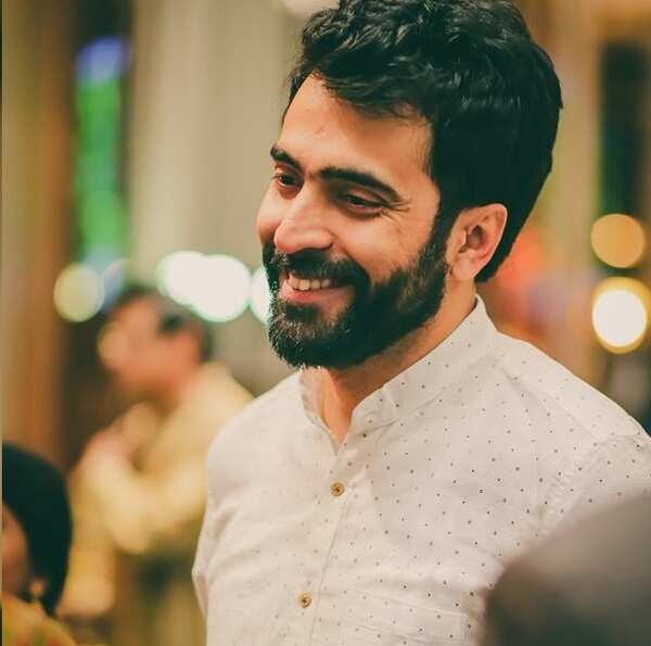 See pic: This picture of Abir is going viral and we're not surprised ...
