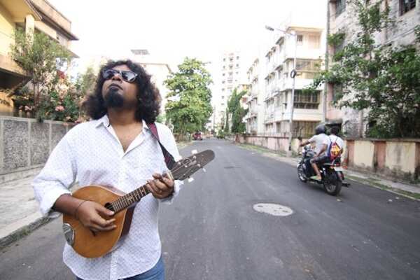 Tuki: City musicians who make fusion instruments | Kolkata News - Times ...