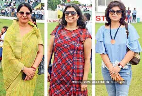 Playing it up on glitz and glamour | Events Movie News - Times of India