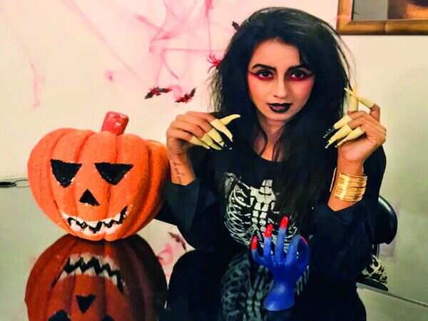 Halloween: A spook-tacular Halloween for these Bengaluru party peeps ...