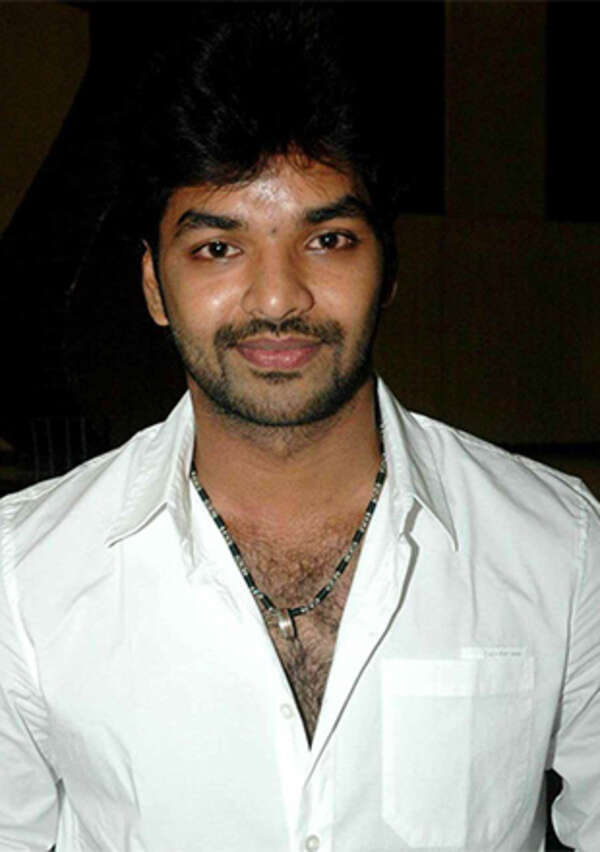 Baby & Baby Movie Review: A comedy running on empty