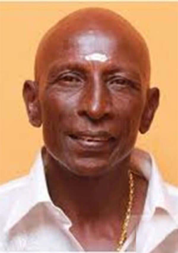 Pariwar Movie Review: Honest, humorous family drama