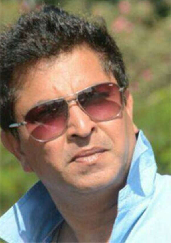 Safed Movie Review: Over-the-top narrative takes away from a sensitive ...