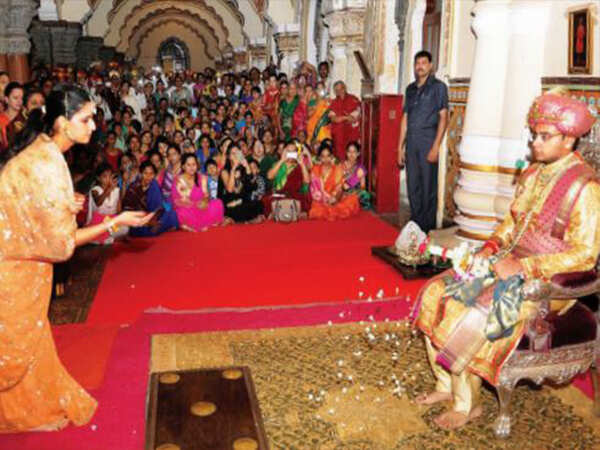 Yaduveer Wadiyar: Trishika Kumari Devi, wife of Yaduveer Krishnadatta ...