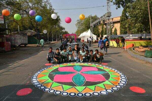 School kids display art with heart | Ahmedabad News - Times of India