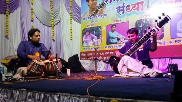 Sameep Kulkarni, Arup Sen Gupta perform in Kolhapur | Events Movie News - Times of India