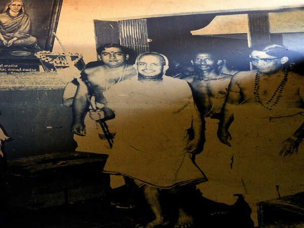Jayendra Saraswathi: Kanchi seer Sri Jayendra Saraswathi: A seer who ...