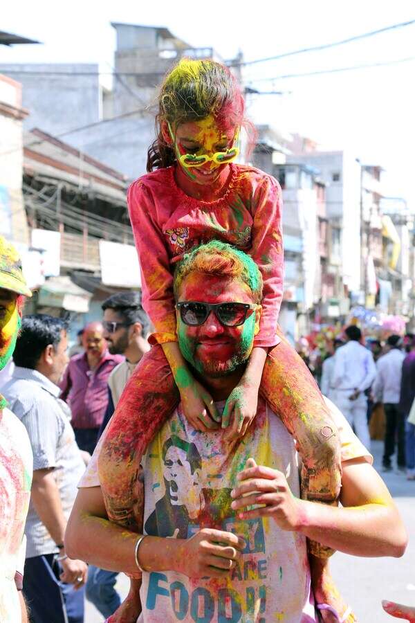 Indore soaked deep in various hues of Rangpanchmi | Events Movie News ...