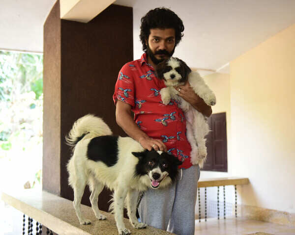 ‘Reethu started singing softly to her, and Pupsky immediately relaxed ...