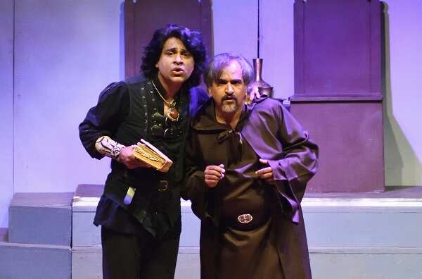English play Hamlet staged in Marathi at Keshavrao Bhosale Natyagraha ...