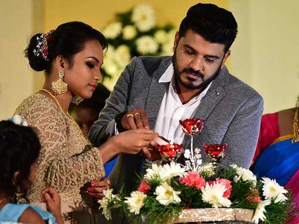 Bibin George’s friends make his wedding reception a grand affair ...