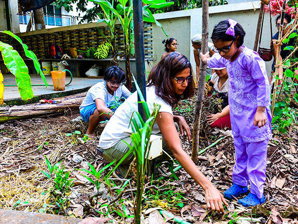 Bandra Residents: Bandra residents reclaim a garden | Mumbai News ...