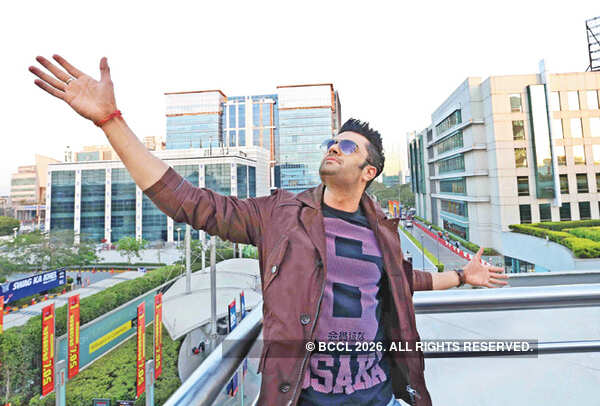 Maniesh Paul: Delhi is safe to party at night | Hindi Movie News ...