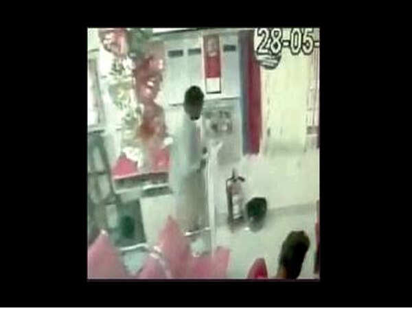 Cheque Thief: Cheque thief, who encashed lakhs, held | Chennai News ...