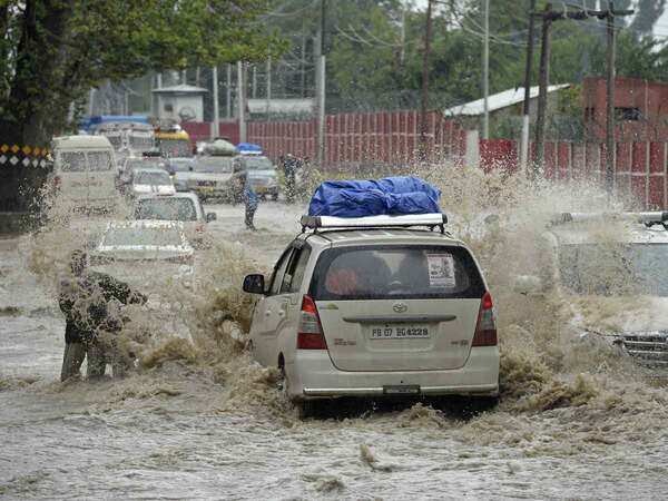 Floods on Jammu and Kashmir: Flood alert in central Kashmir, 3 rain ...