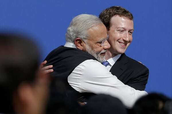 Rahul Gandhi hug: In hugging Modi, Rahul Gandhi only took a cue from ...
