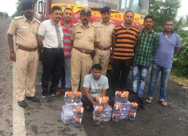 One held with 8kg of charas | Ahmedabad News - Times of India