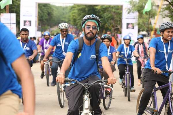 Over 10,000 cyclists took part in the10th edition of annual 'Freedom ...