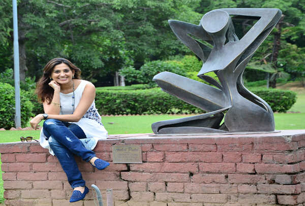 Jaipur actress Smita Bansal makes her debut in fantasy genre - Times of ...