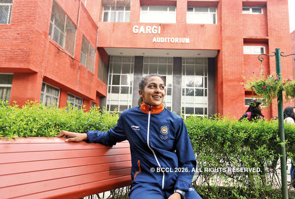Gargi College welcomes Asian Games silver medallist Pincky Balhara ...